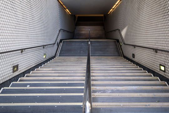 Stresstrappen: 5 trin du ikke bør gå ned af - lederweb